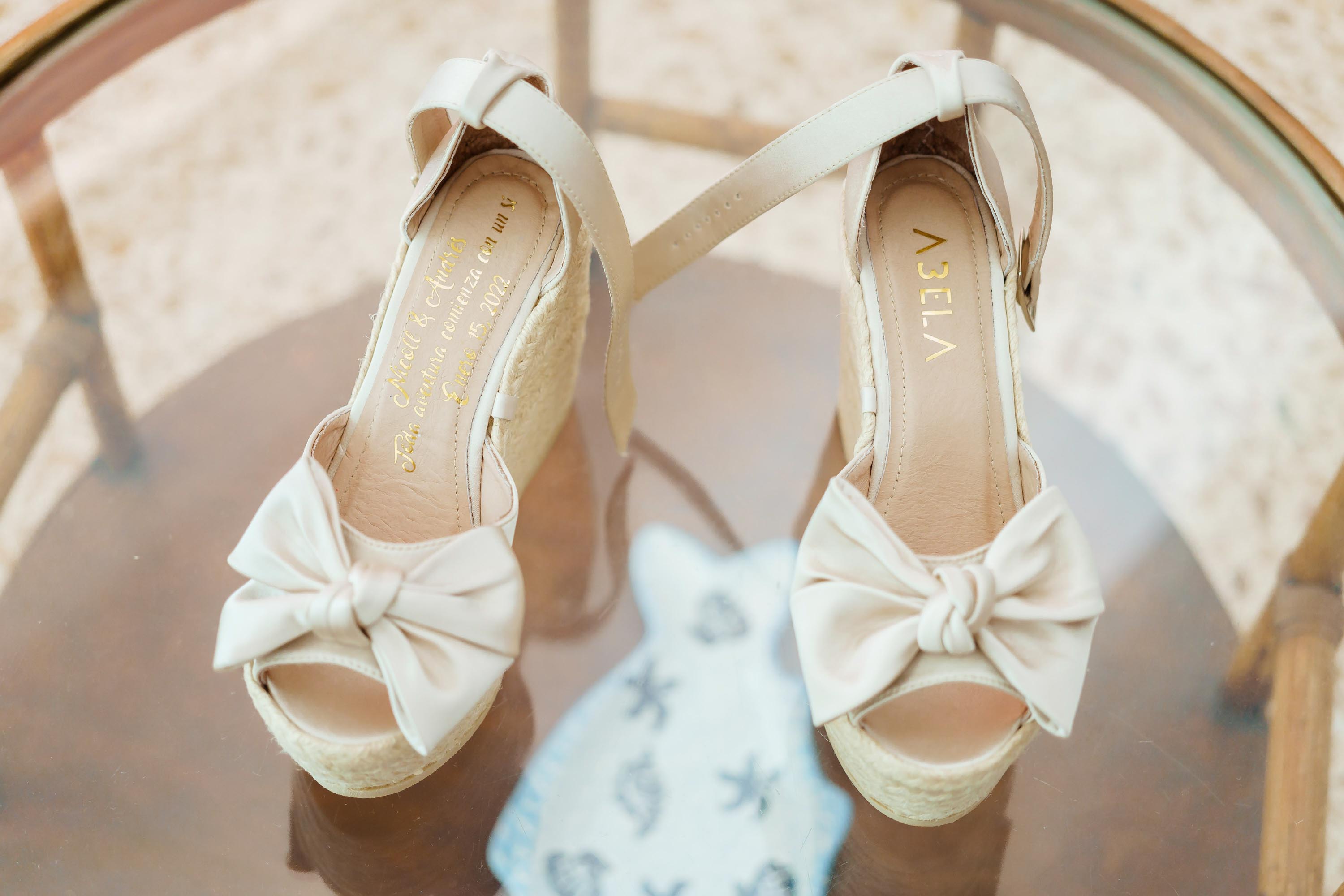 Nicoll & Andrés – Maria Ximena Duran